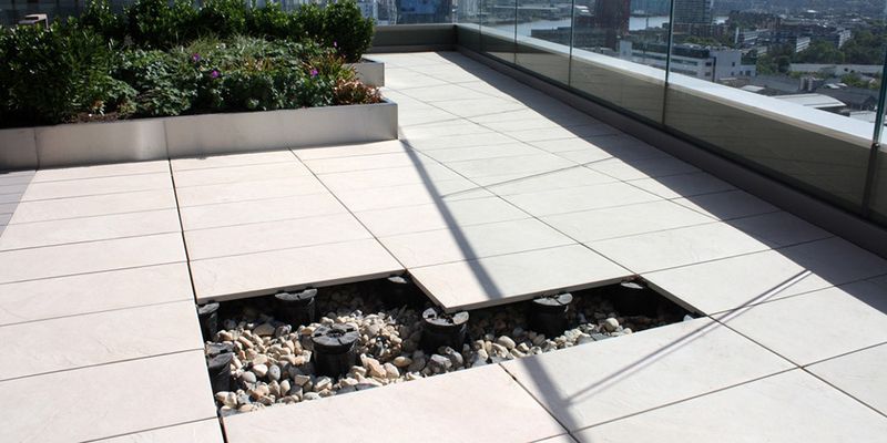 Ryno RPF-4 Adjustable Pedestal for Paving - 95mm to 165mm | Drainage ...