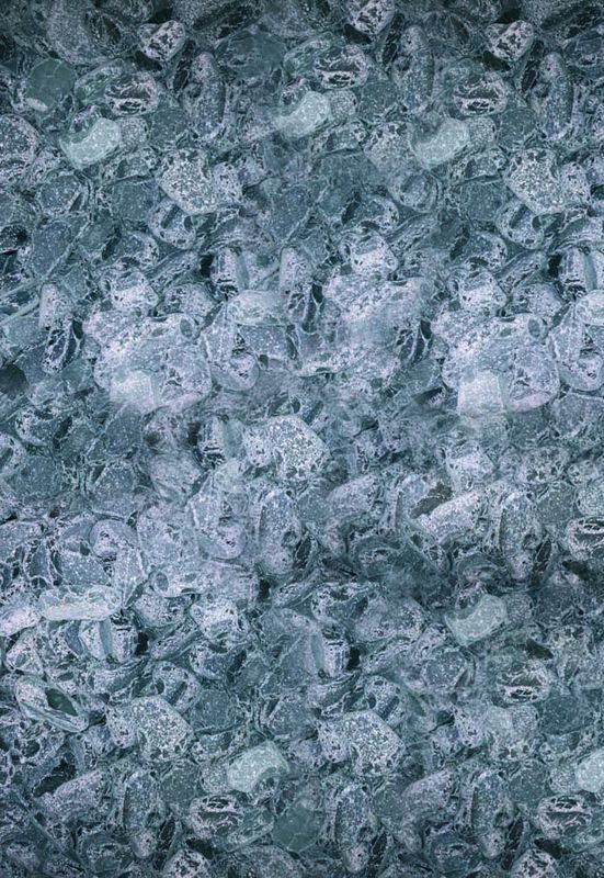 Deco-Pak Eco Stone 20mm to 50mm Glasglo Pebbles - 750kg Bulk Bag ...