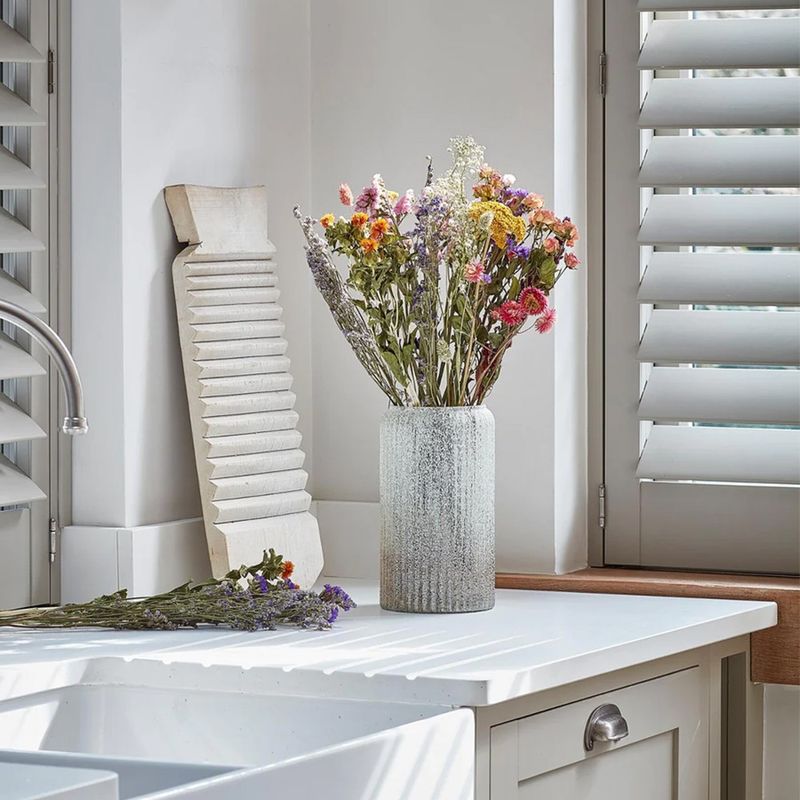 Verre Gold Tall Frosted Ribbed Glass Vase - 300mm x 200mm | Drainage ...