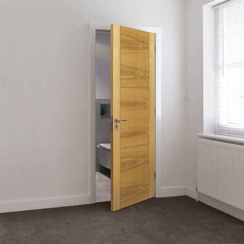 JB Kind Mistral Grooved Fully Finished Oak Internal Flush Door | Door ...