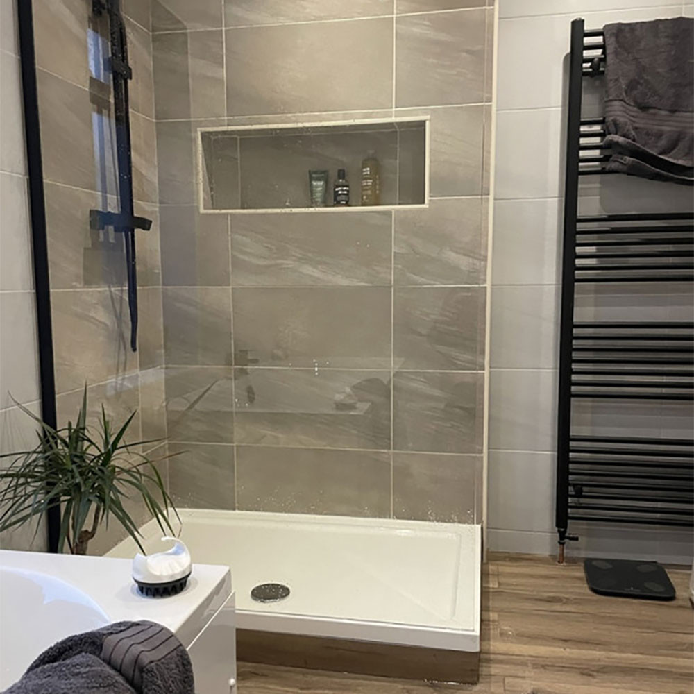 Bathroom tiles store