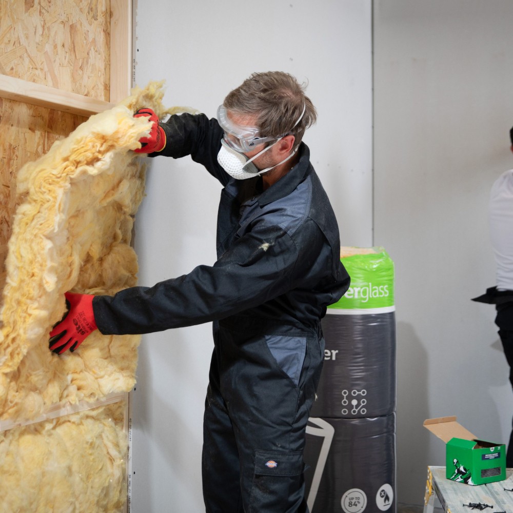 Superglass Timber & Rafter Roll 32 Insulation | Insulation Superstore®