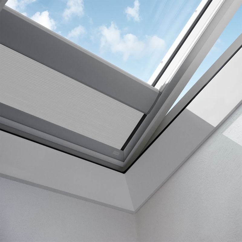 VELUX FSK 100150 1045SWL White Line Solar Light Dimming Energy Blind ...