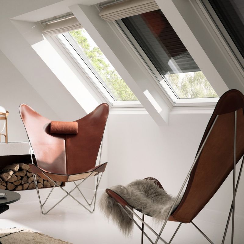 VELUX SML 5 0000S Electrically Operated Roller Shutter - 70cm x 118cm ...