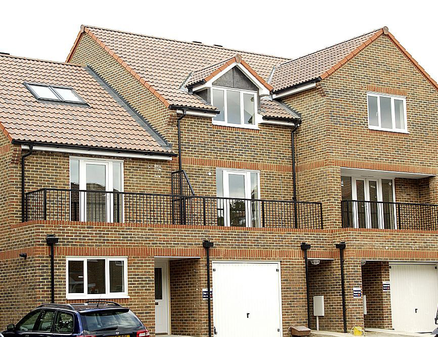 Wienerberger Warnham Rudgwick Red Multi Brick - Pack of 500 | Roofing ...