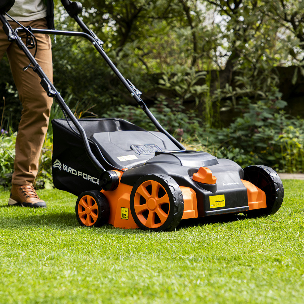 Yardforce Electric Lawn Scarifier | Drainage Superstore®