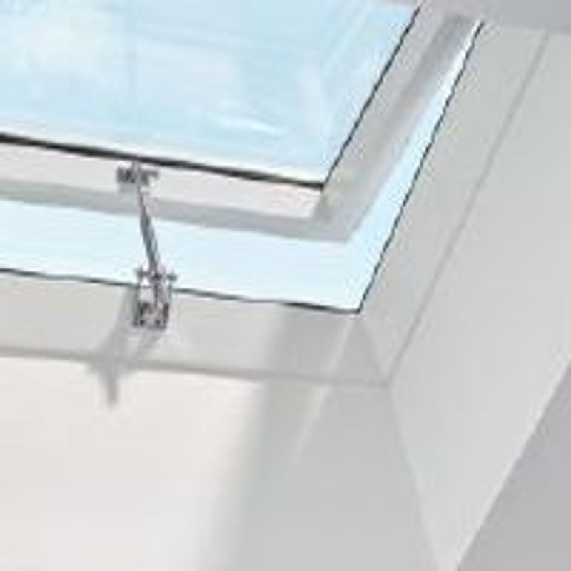 VELUX Flat Roof Window Clear Manual Dome and Kerb - 900mm x 900mm ...