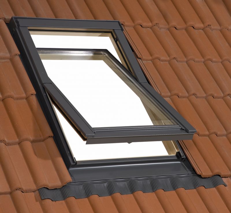 RoofLITE TFX Tile Flashing - 78cm x 98cm | Roofing Superstore®