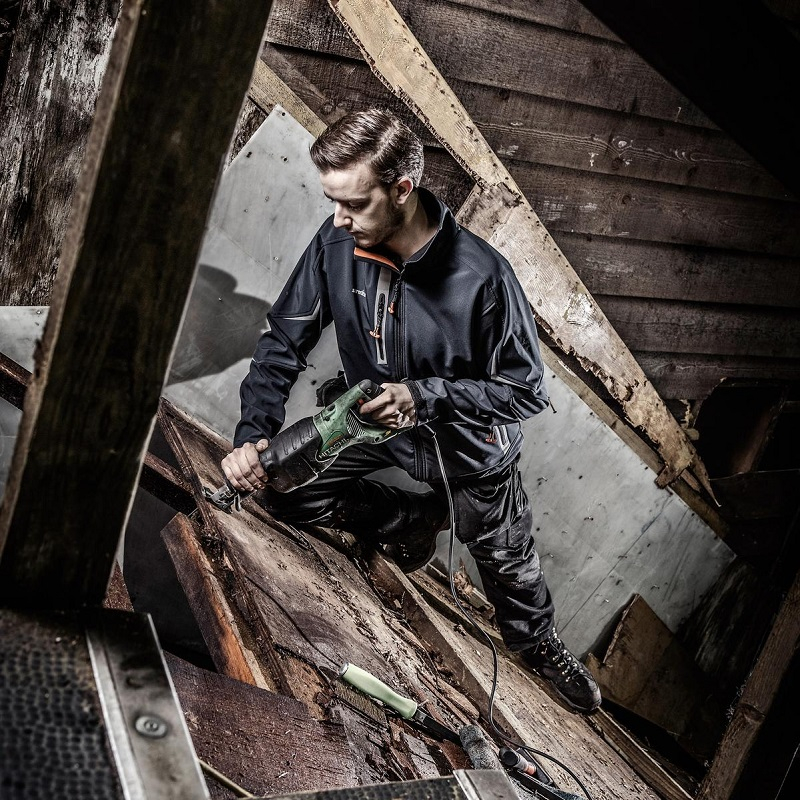 Scruffs Pro Softshell Jacket in Black - M | Roofing Superstore®